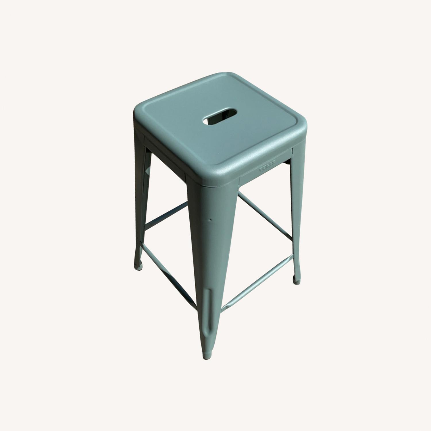 Tolix Backless Stool Matte Verde - AptDeco