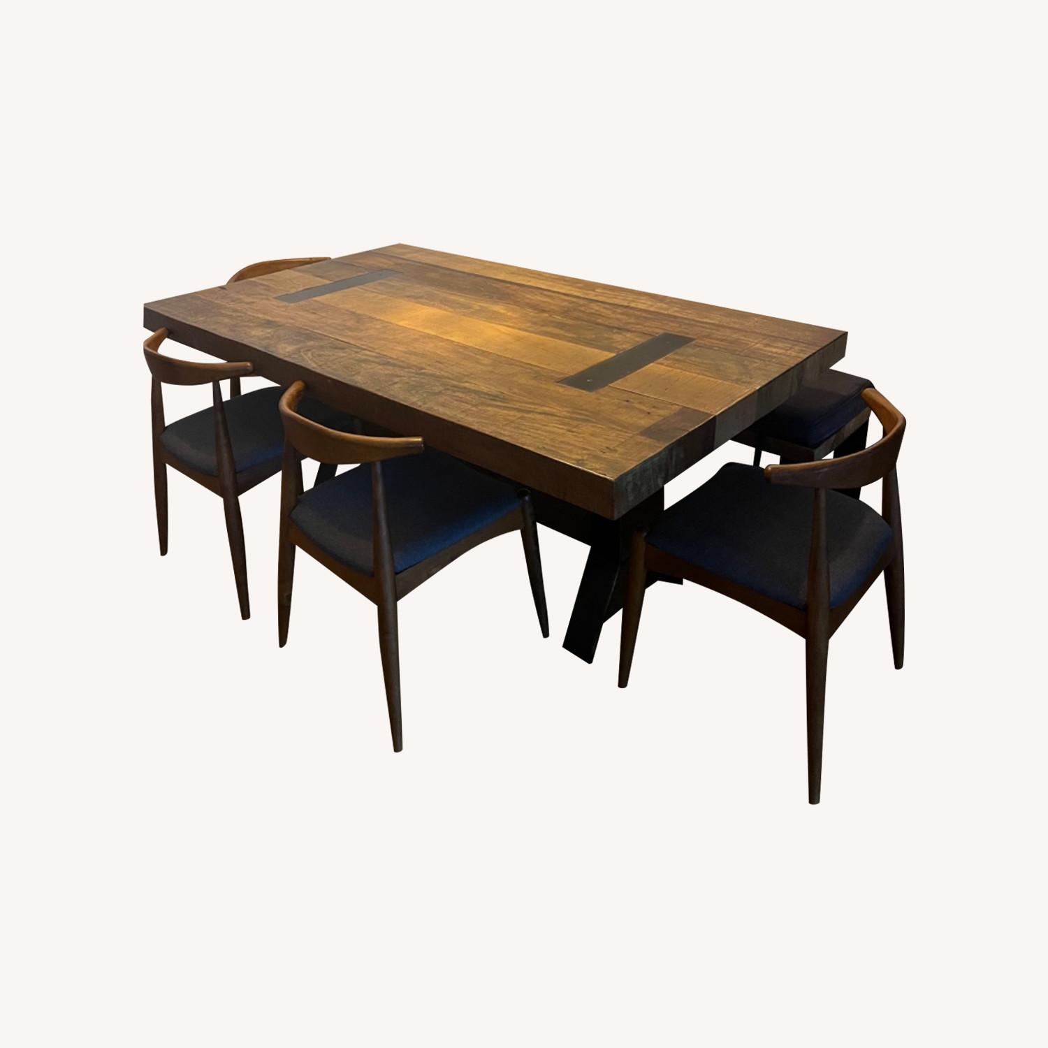 Reclaimed & Sustainable Dining Set - AptDeco