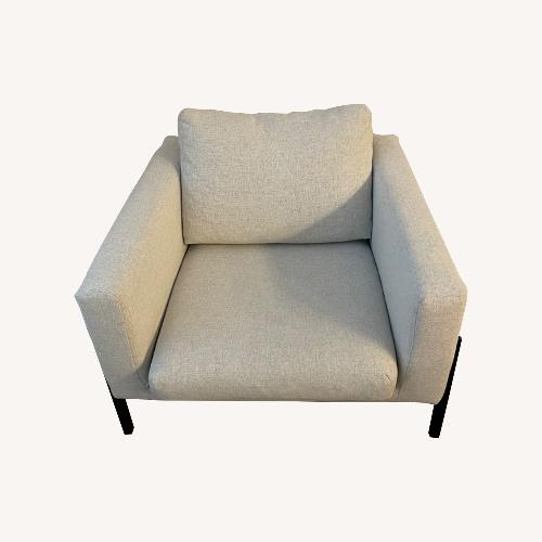 New and Gently Used Chairs - For Sale on AptDeco