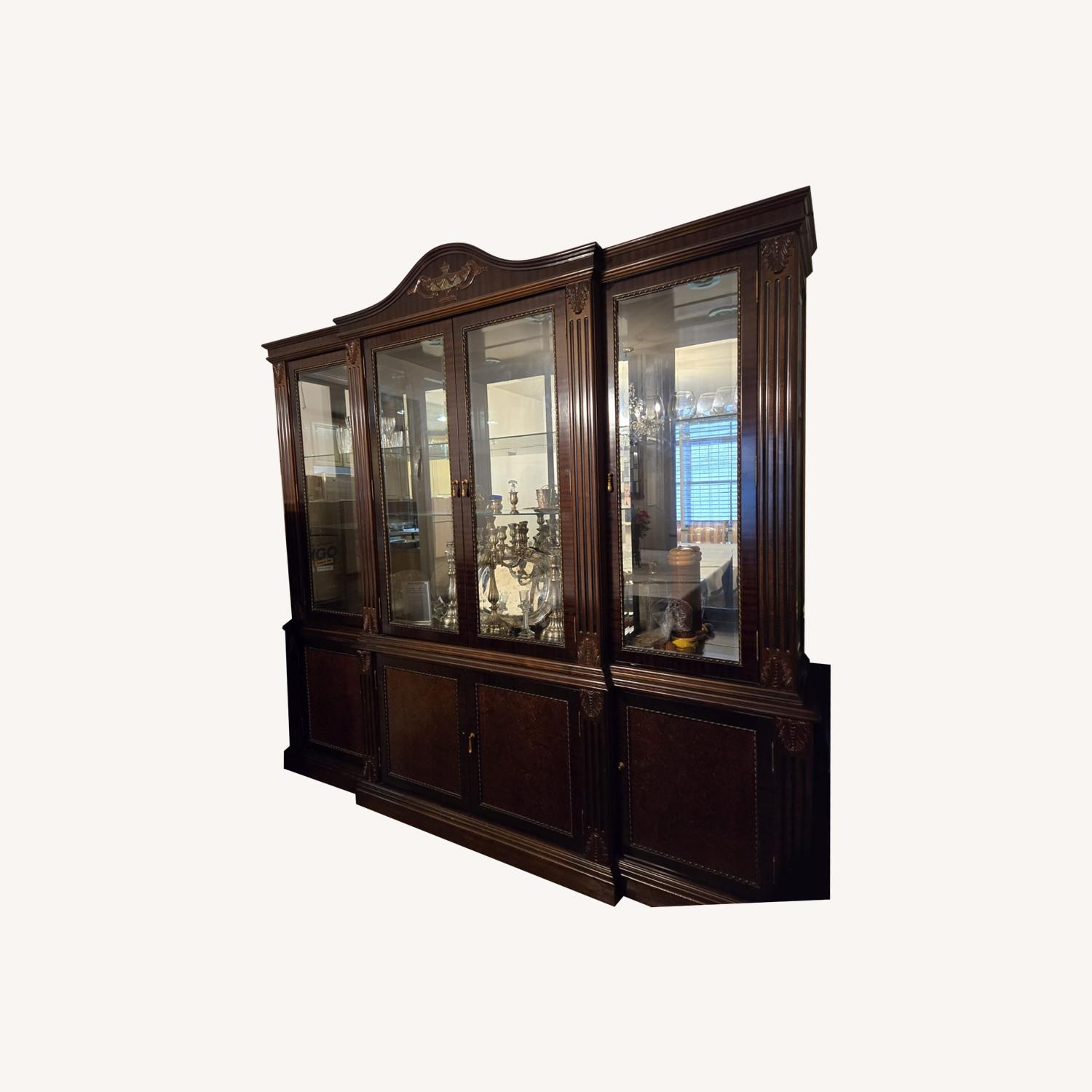 Regal Wall Unit - AptDeco