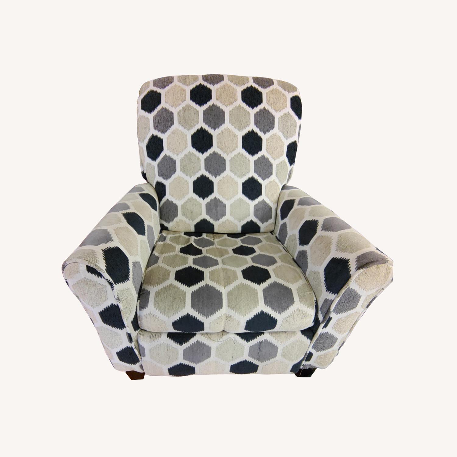 The Roomplace Recliner Chair - AptDeco
