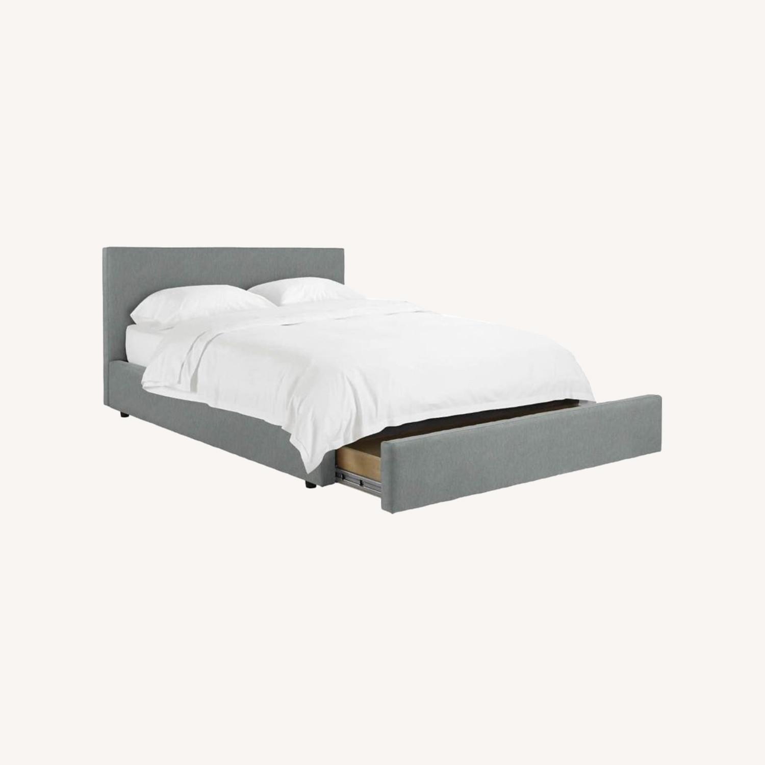 Room & Board Wyatt Bed - AptDeco