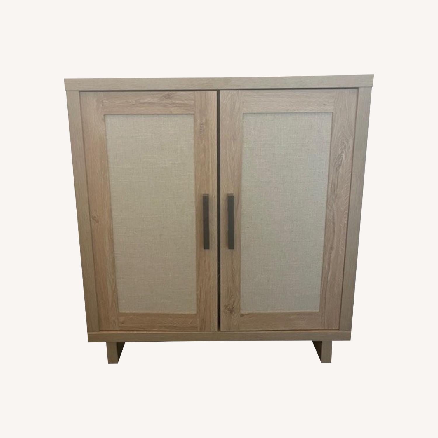 Entry Cabinet - AptDeco