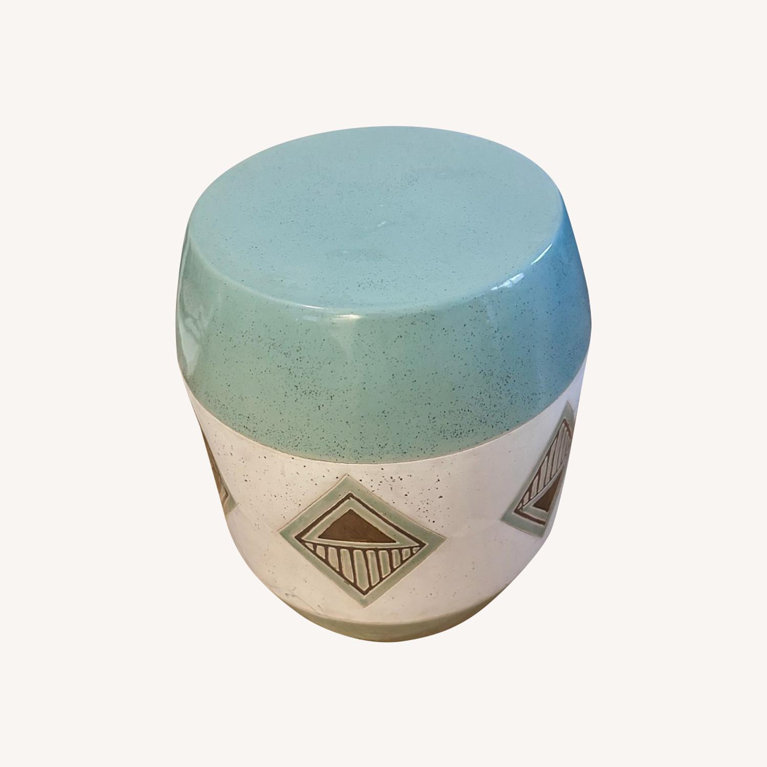 Ceramic Side Table / Stool - AptDeco