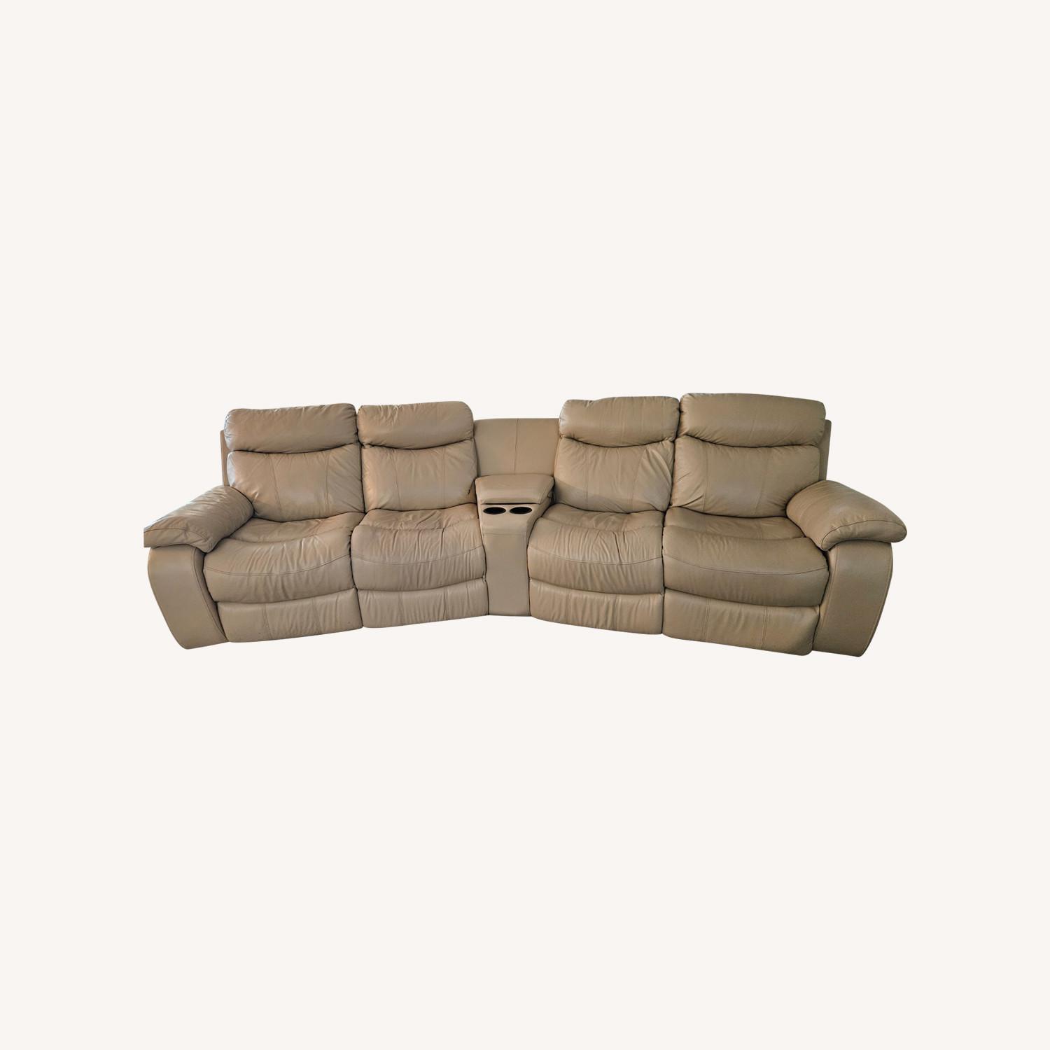 Havertys theater seating store