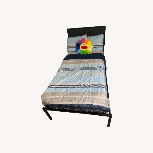 New and Gently Used Beds - For Sale on AptDeco
