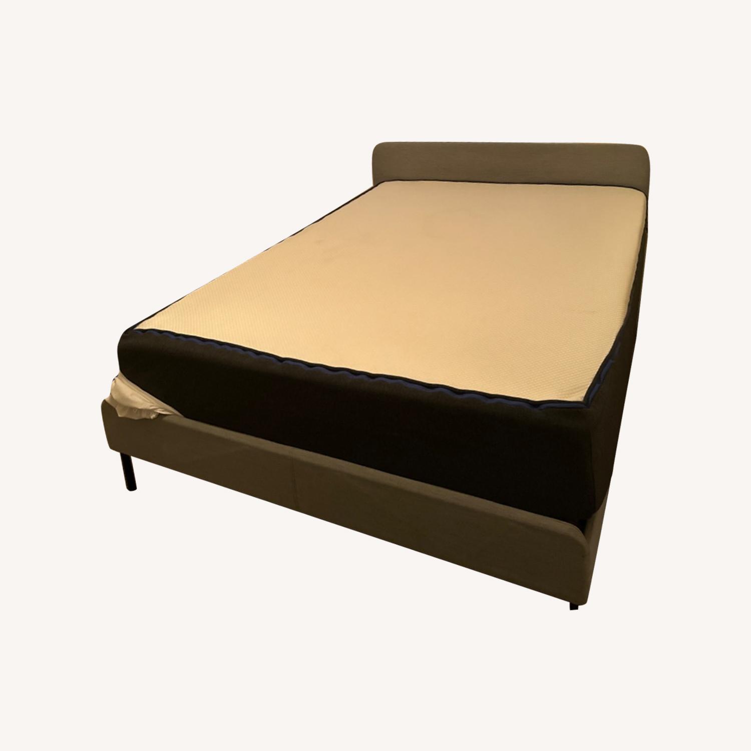 Nectar Queen Size Bed - AptDeco