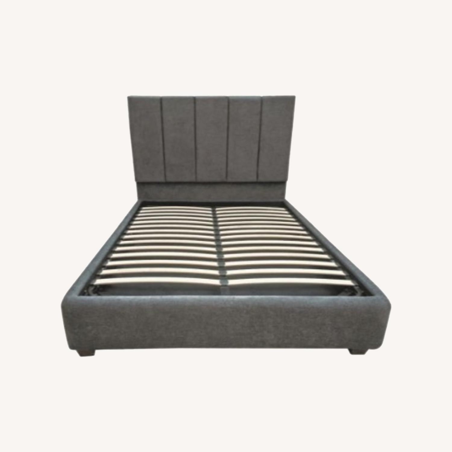 Queen Base - Storage - AptDeco