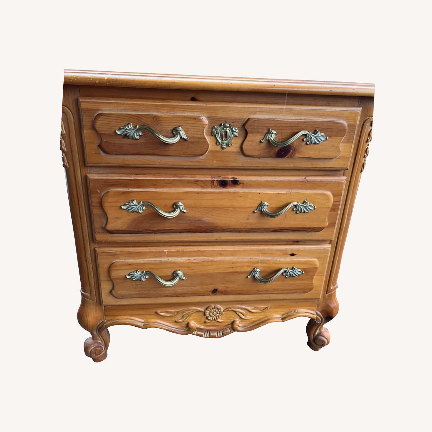 Link-Taylor Nightstand - AptDeco