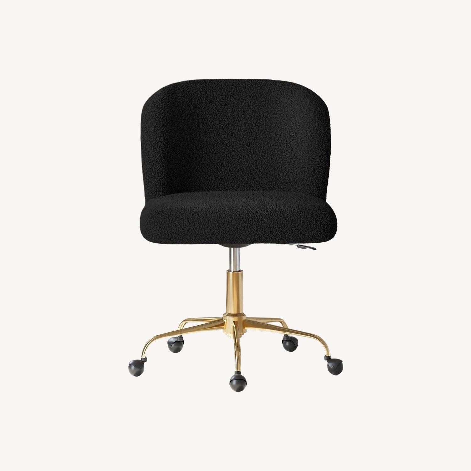 Boucle Desk Chair - AptDeco