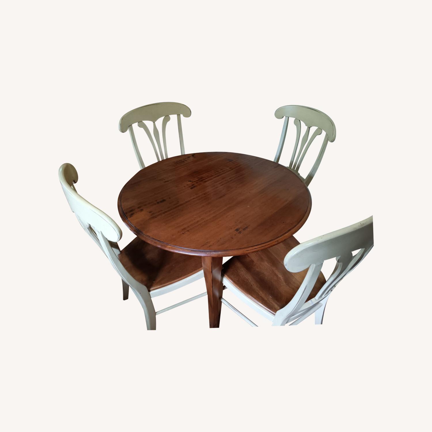 Stickley Audi & Co Cherry Dining Set - AptDeco