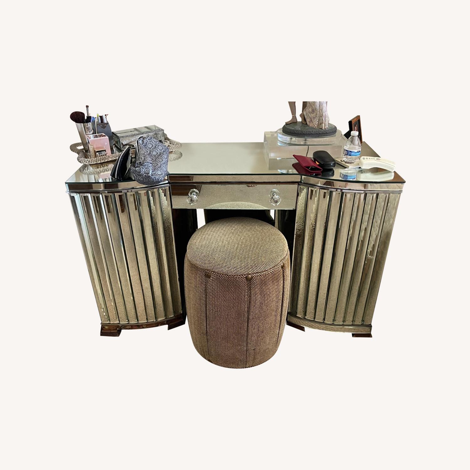 Bevelled Mirrored Art Deco Make Up Table - AptDeco