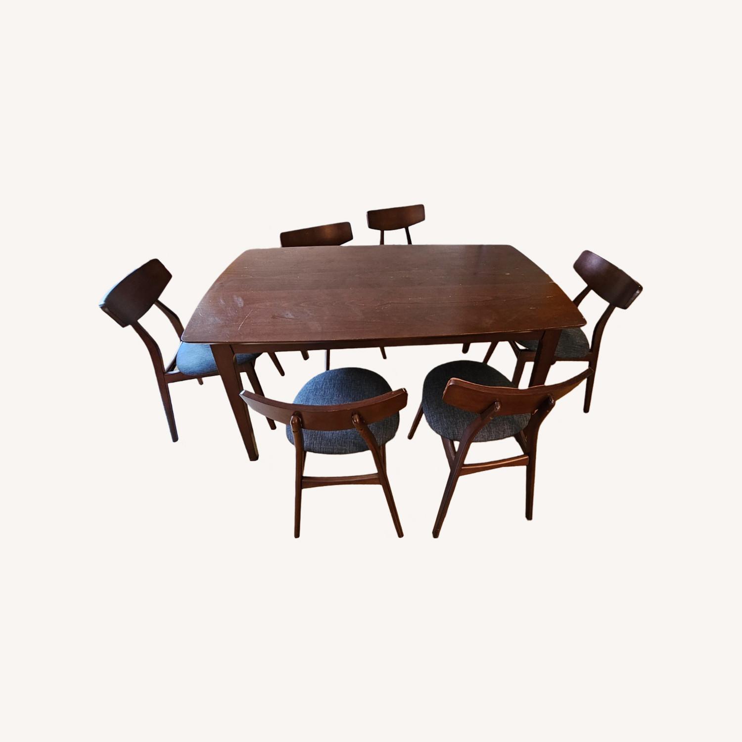 Wade Logan 6 Person Dining Set AptDeco