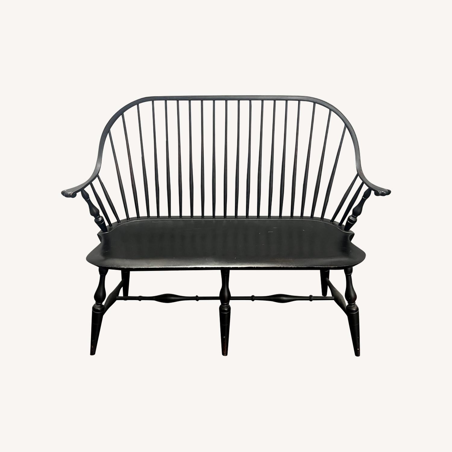 Continuous Arm Windsor Bench - AptDeco
