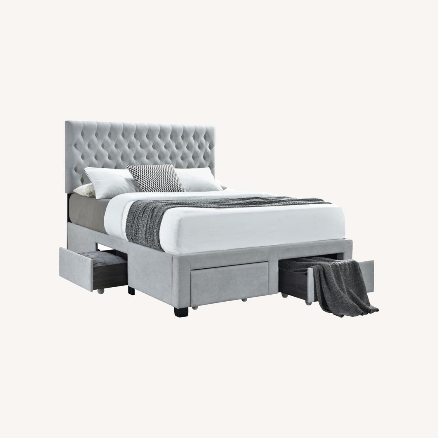 Modern Full Bed In Light Grey W Storage Drawers - AptDeco