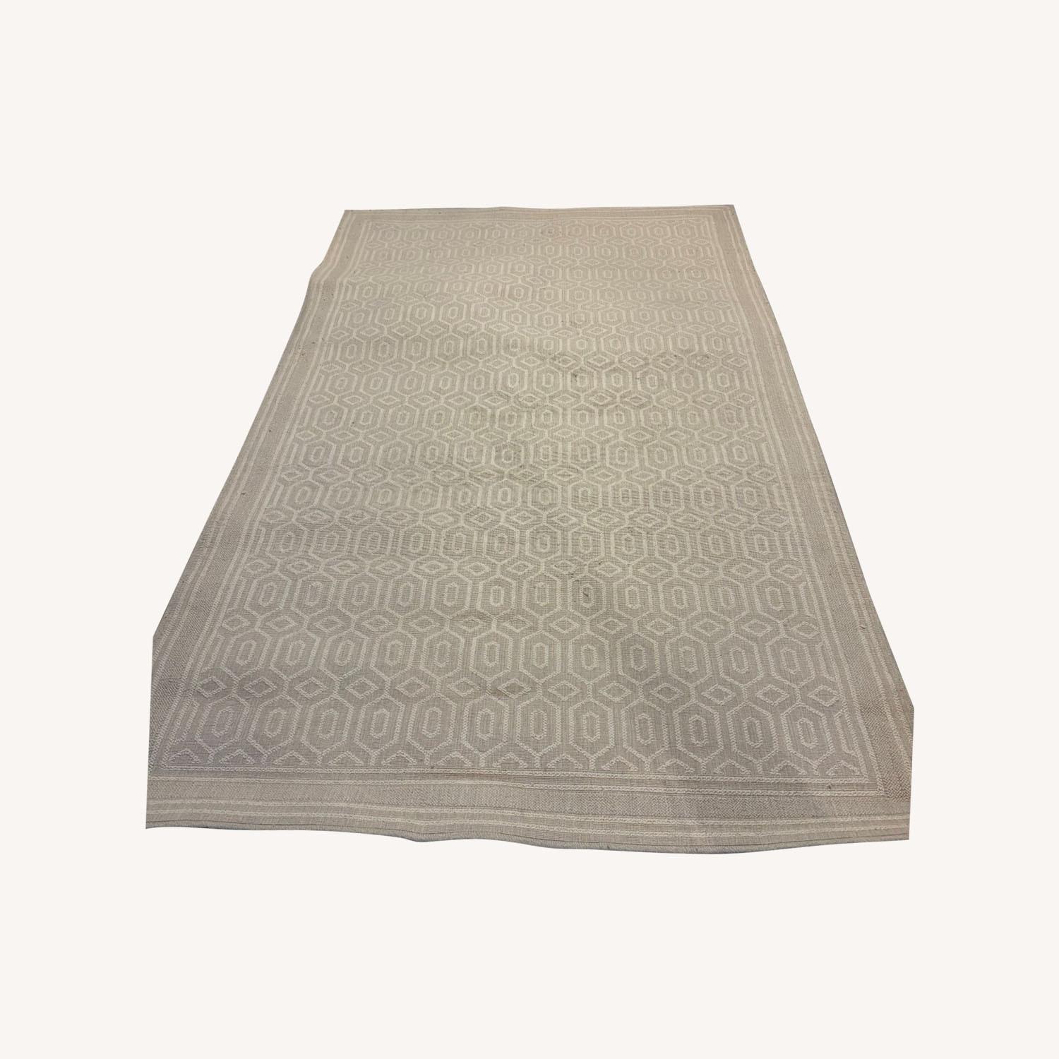 Ethan Allen Quinn Rug, 5x8 with Rug Pad - AptDeco