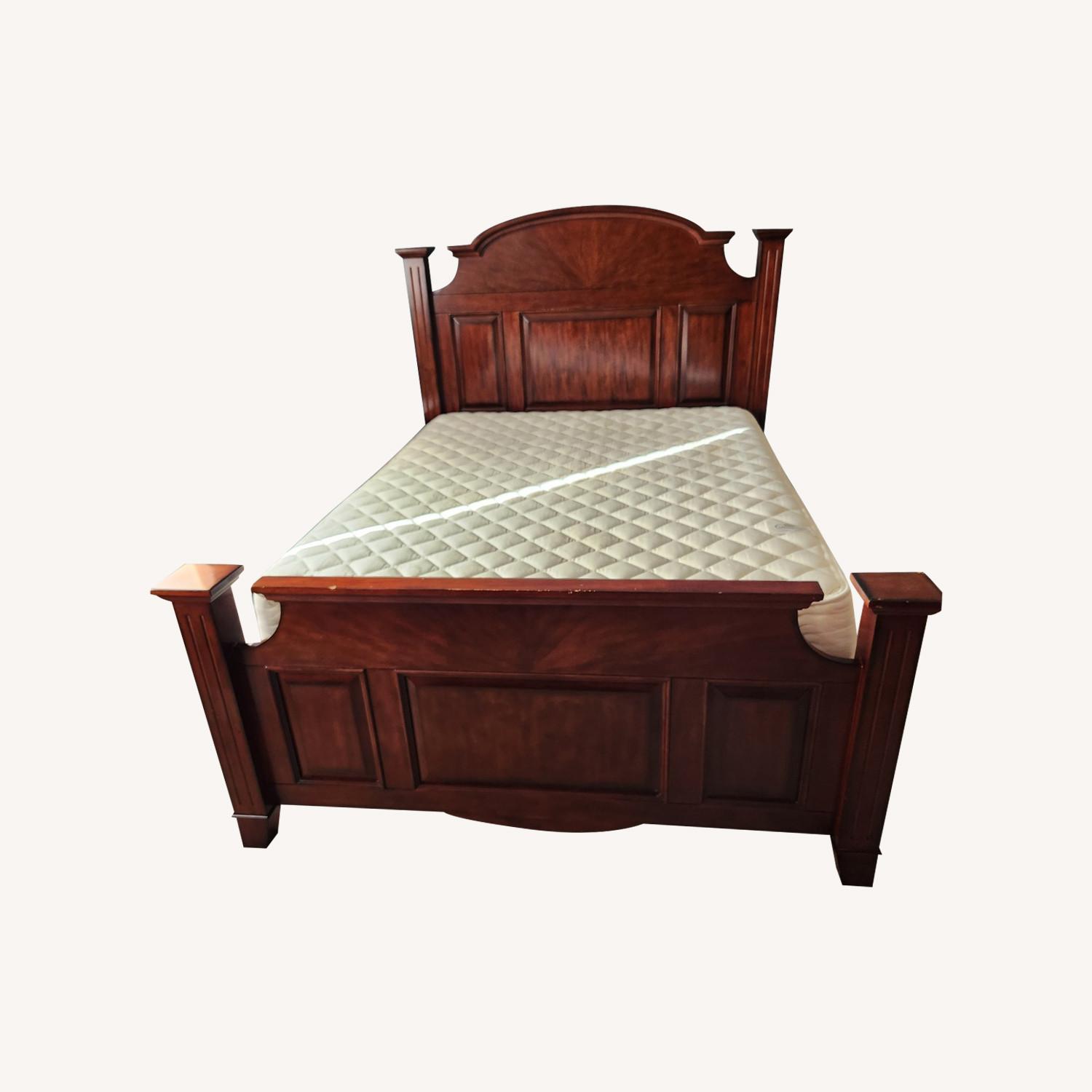 Mor Furniture's Queens Bed - AptDeco
