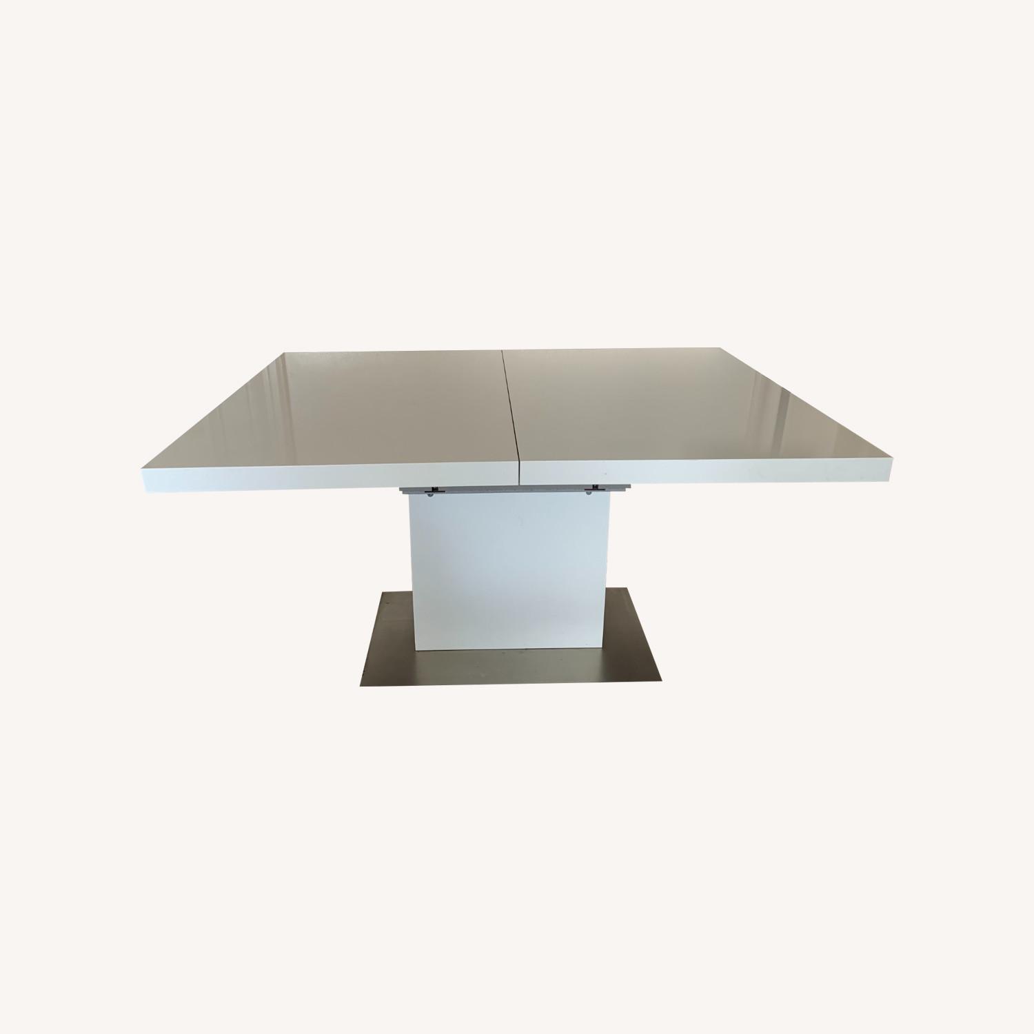 BoConcept Milano Extendable Dining Table - AptDeco