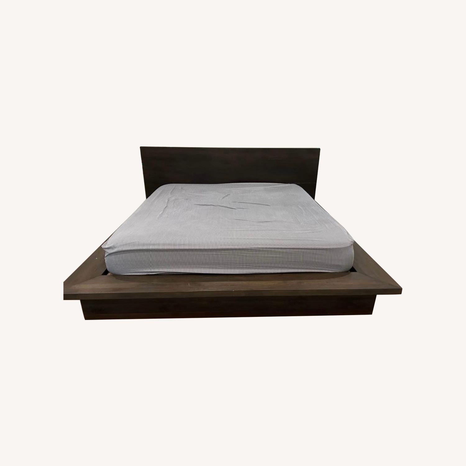 Restoration Hardware Reclaimed Oak Platform Bed - AptDeco