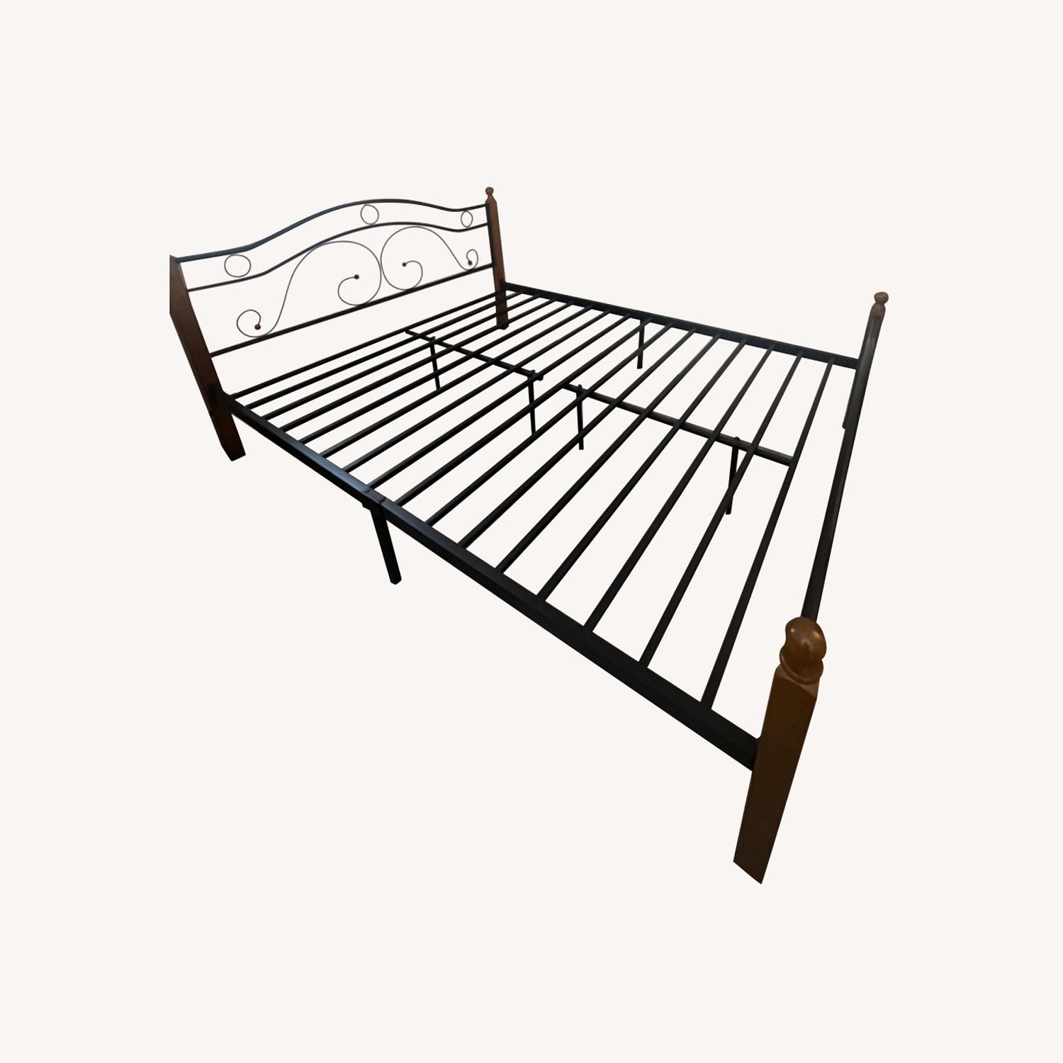 Metal Rod Queen Bed - AptDeco