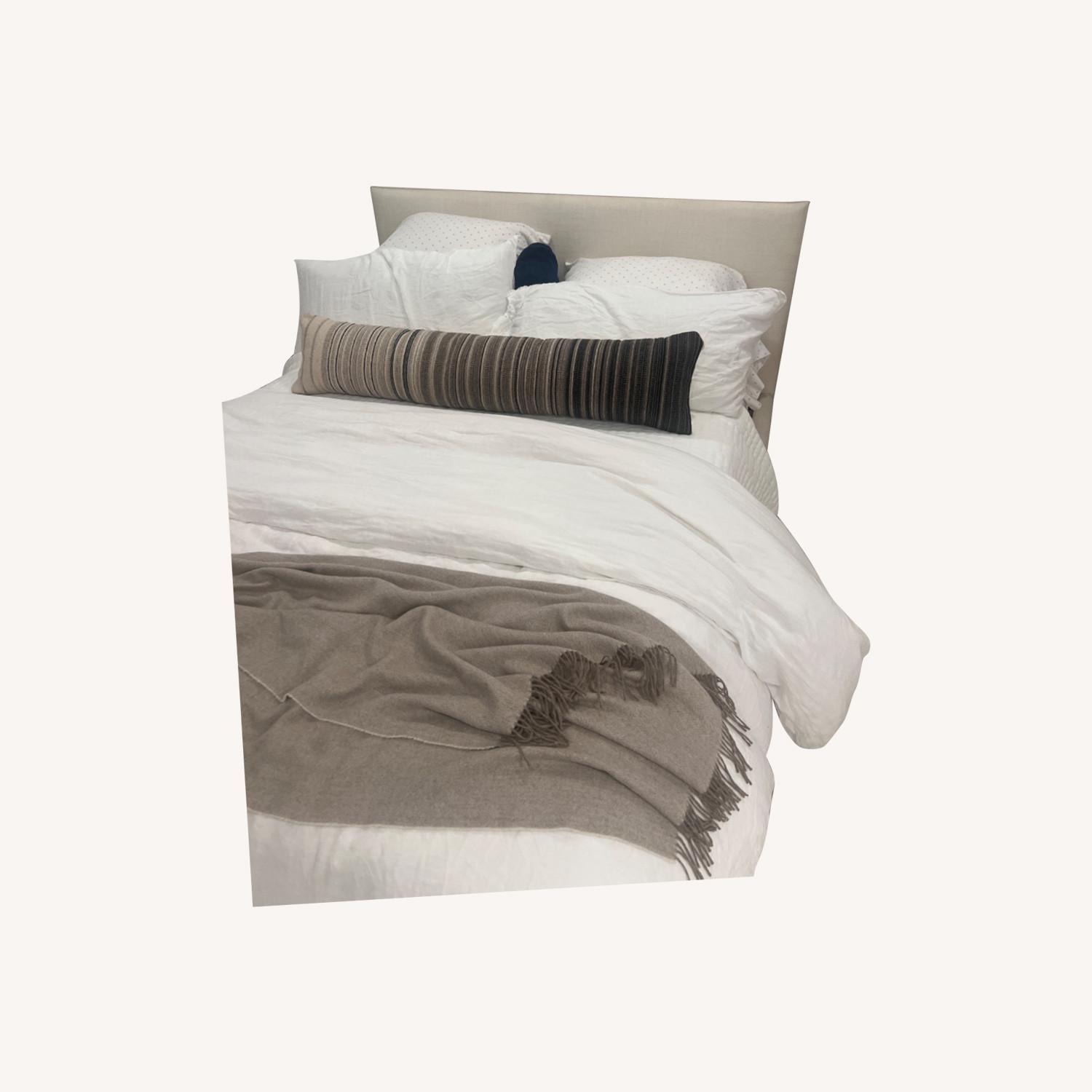 CB2 Facade Queen Bed - AptDeco