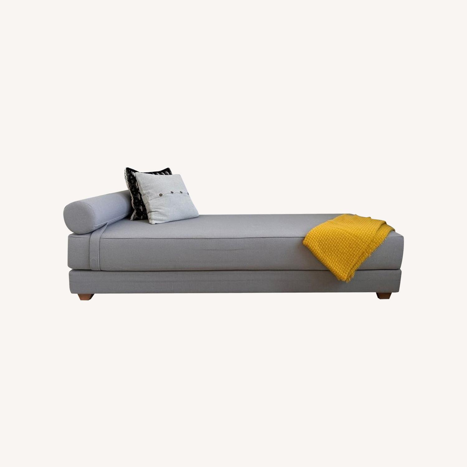 CB2 Lubi Daybed Sleeper