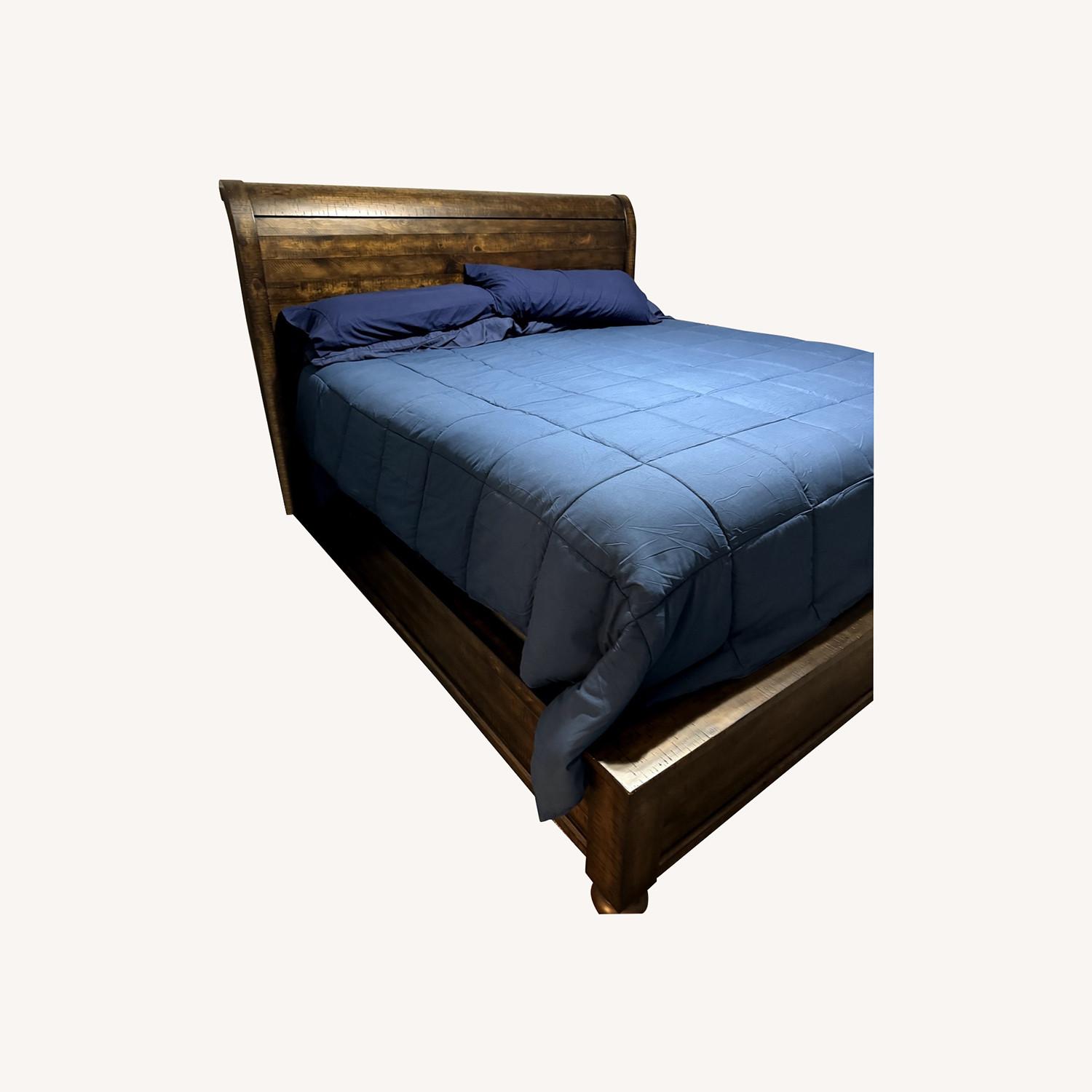 Havertys All Solid Wood King Bed - AptDeco