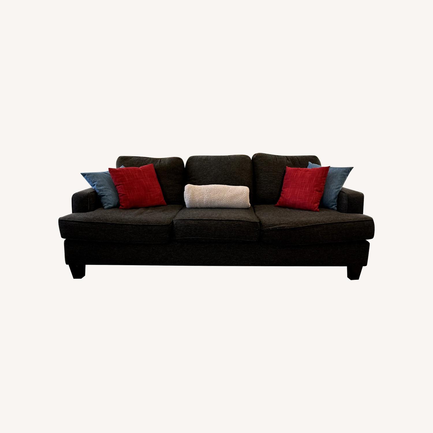 Raymour & Flanigan Union Square 3 Seater Couch - AptDeco