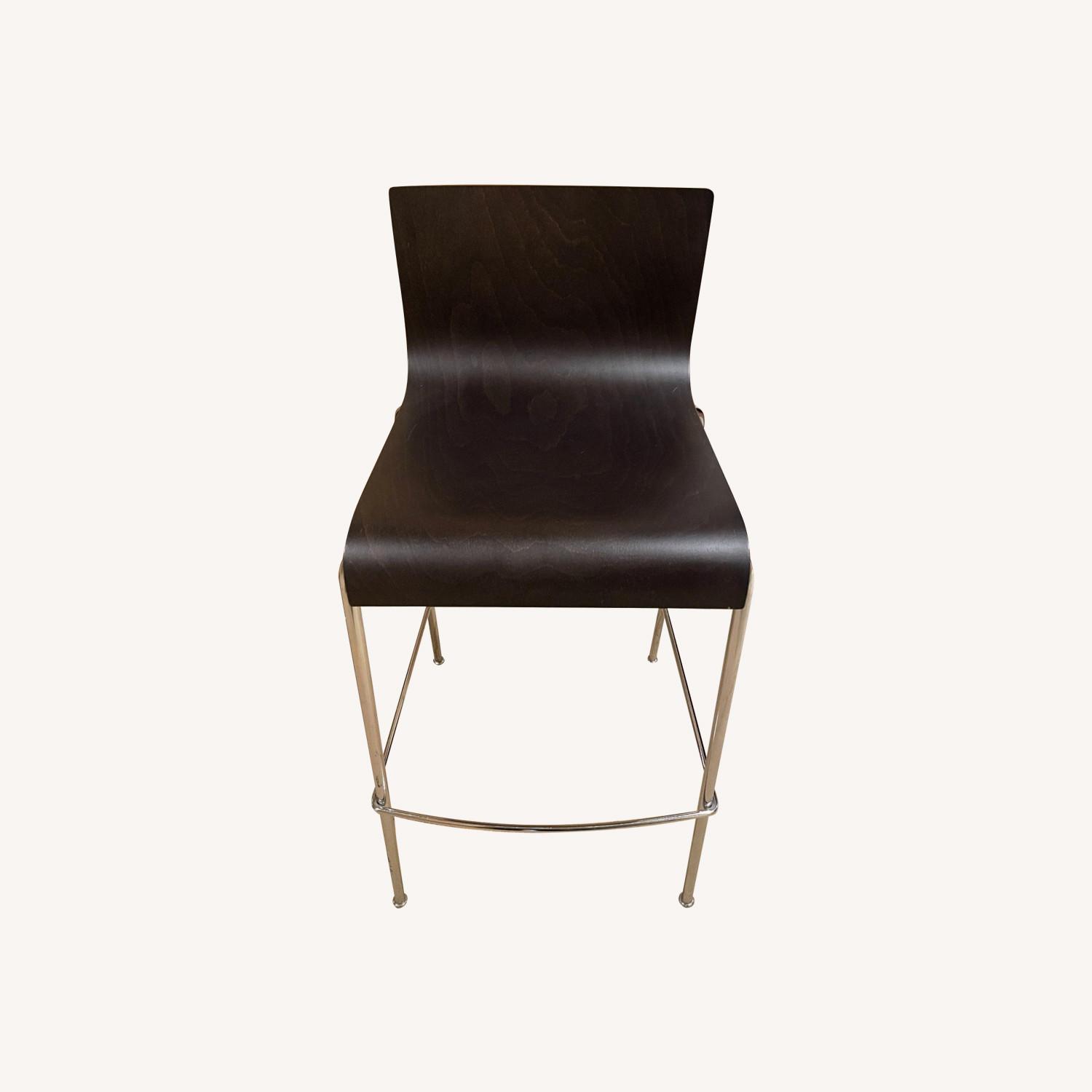 Bar Height Stools - AptDeco