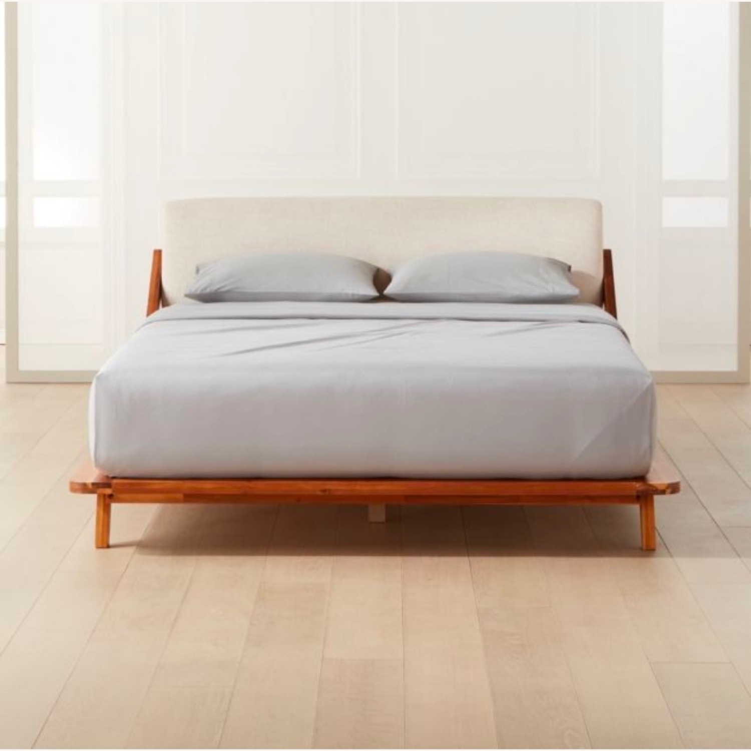 CB2 Drommen Acacia Wood Platform Queen Bed - AptDeco