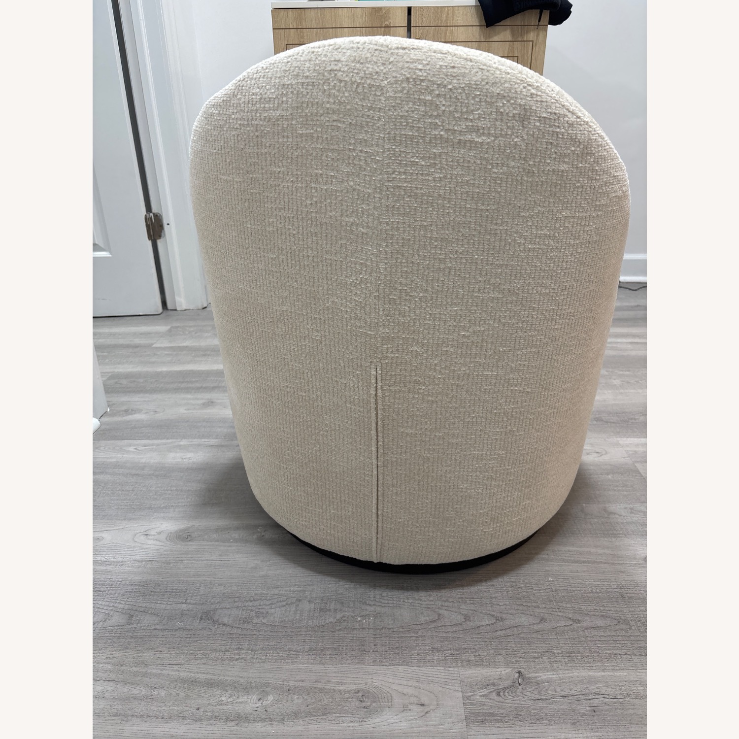 Ivory Swivel Chair - AptDeco