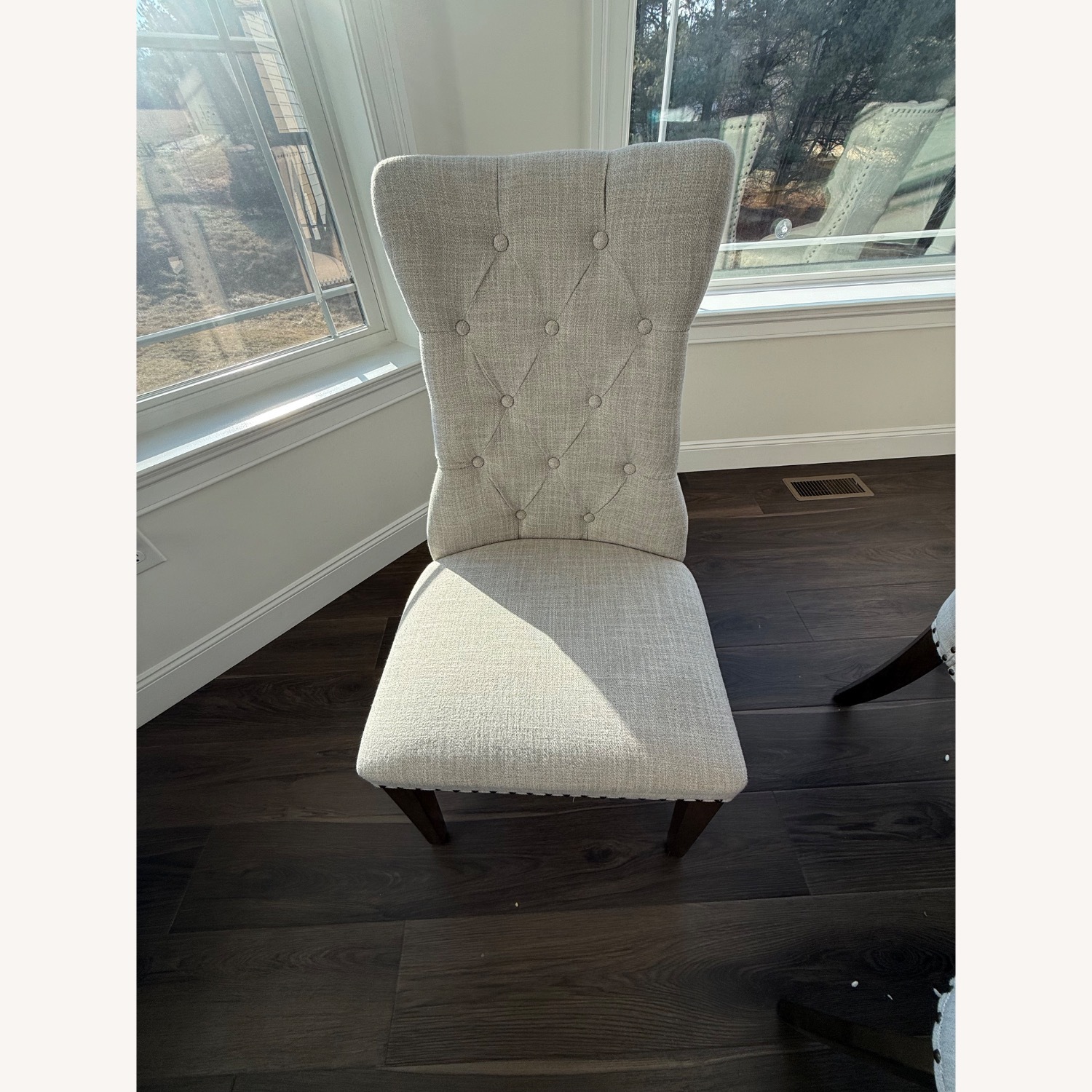 Raymour & Flanigan Fallon Dining Set - AptDeco