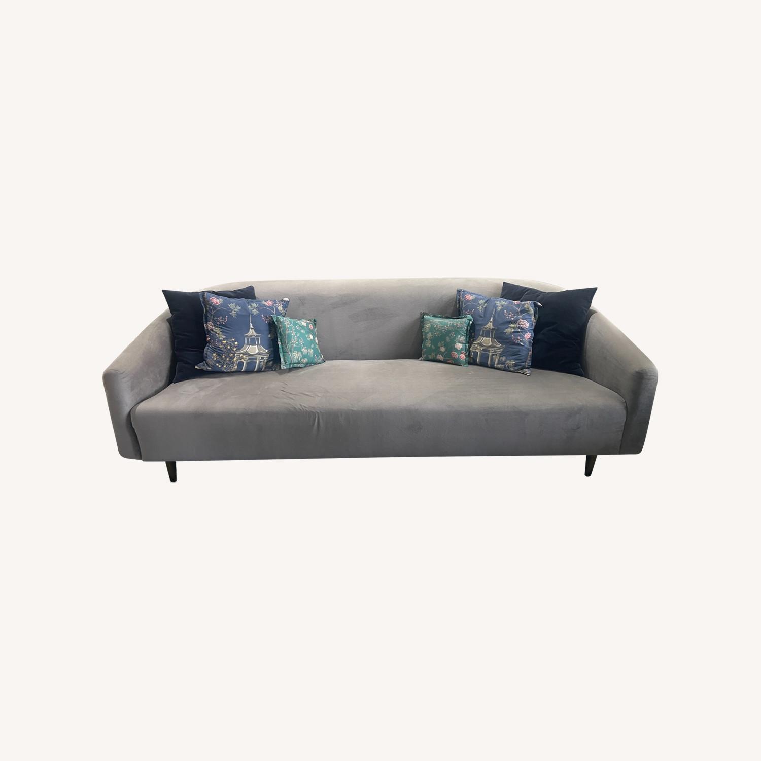 Interior Define Tegan 3 seta Sofa - AptDeco