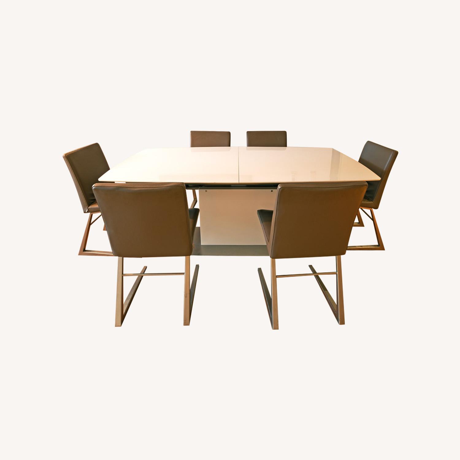 BoConcept Milano Modern Extendable Dining Table with 6 Mariposa Leather ...