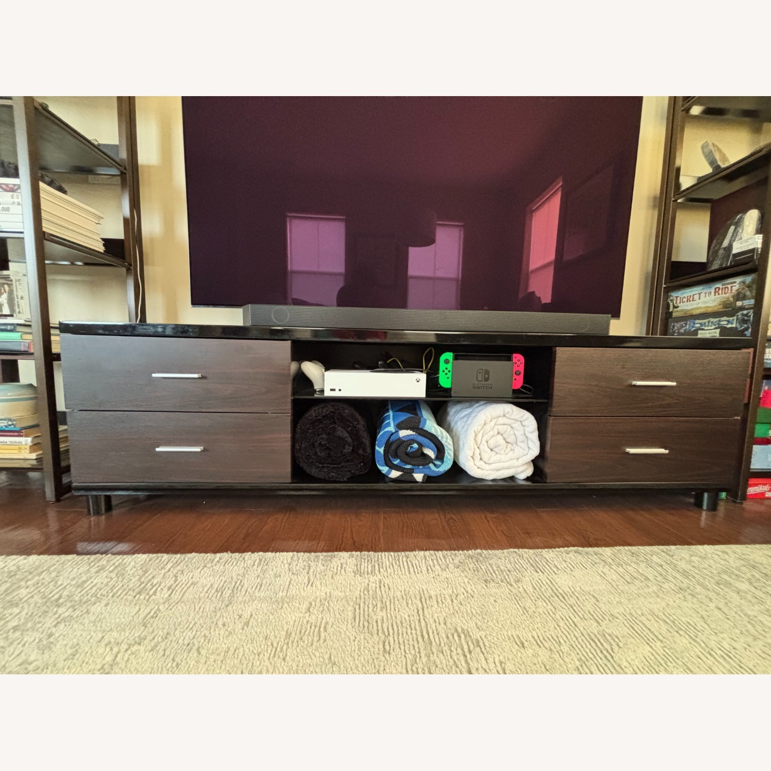 Modern Media Console - AptDeco