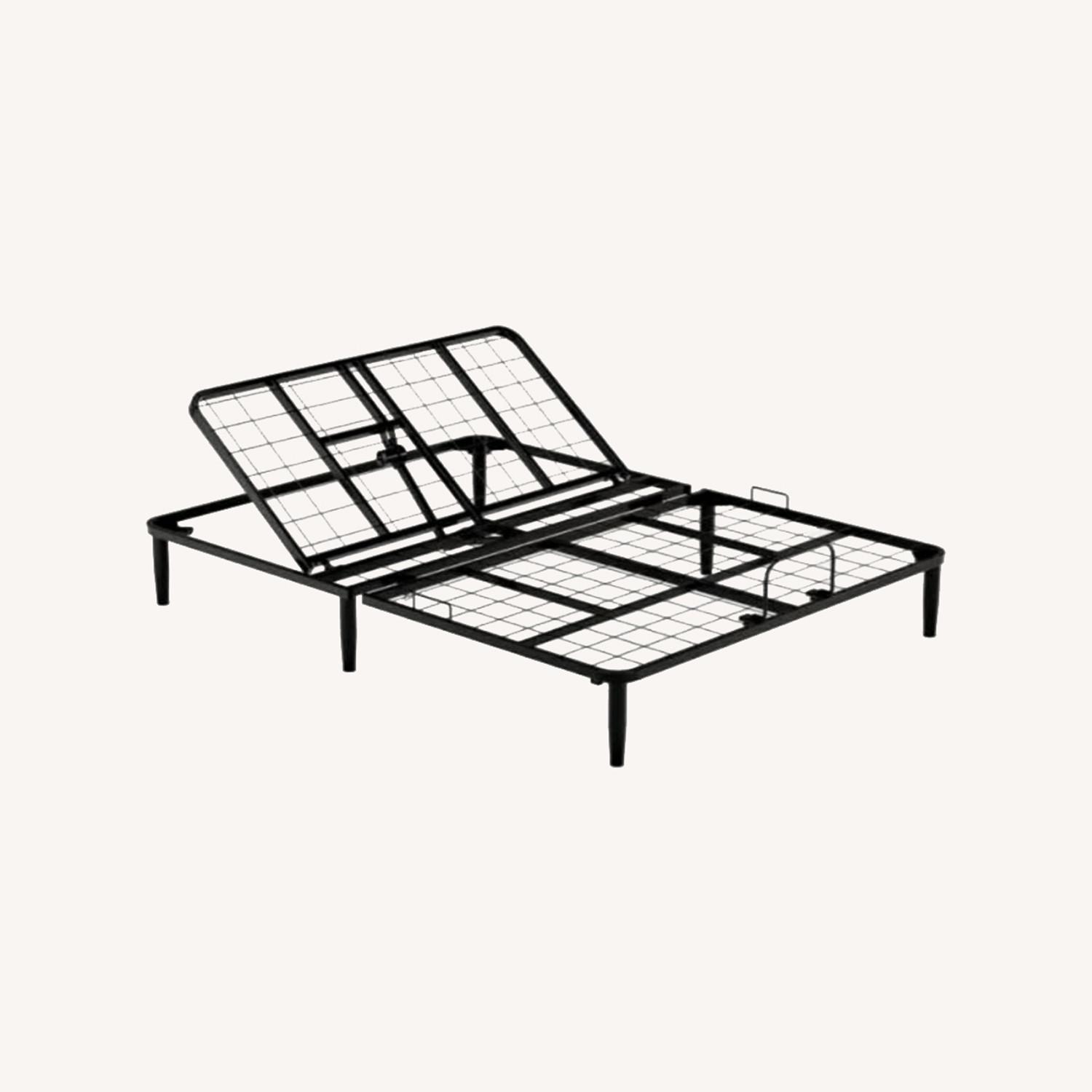 Sleepy's Queen Adjustable Bed Frame - AptDeco