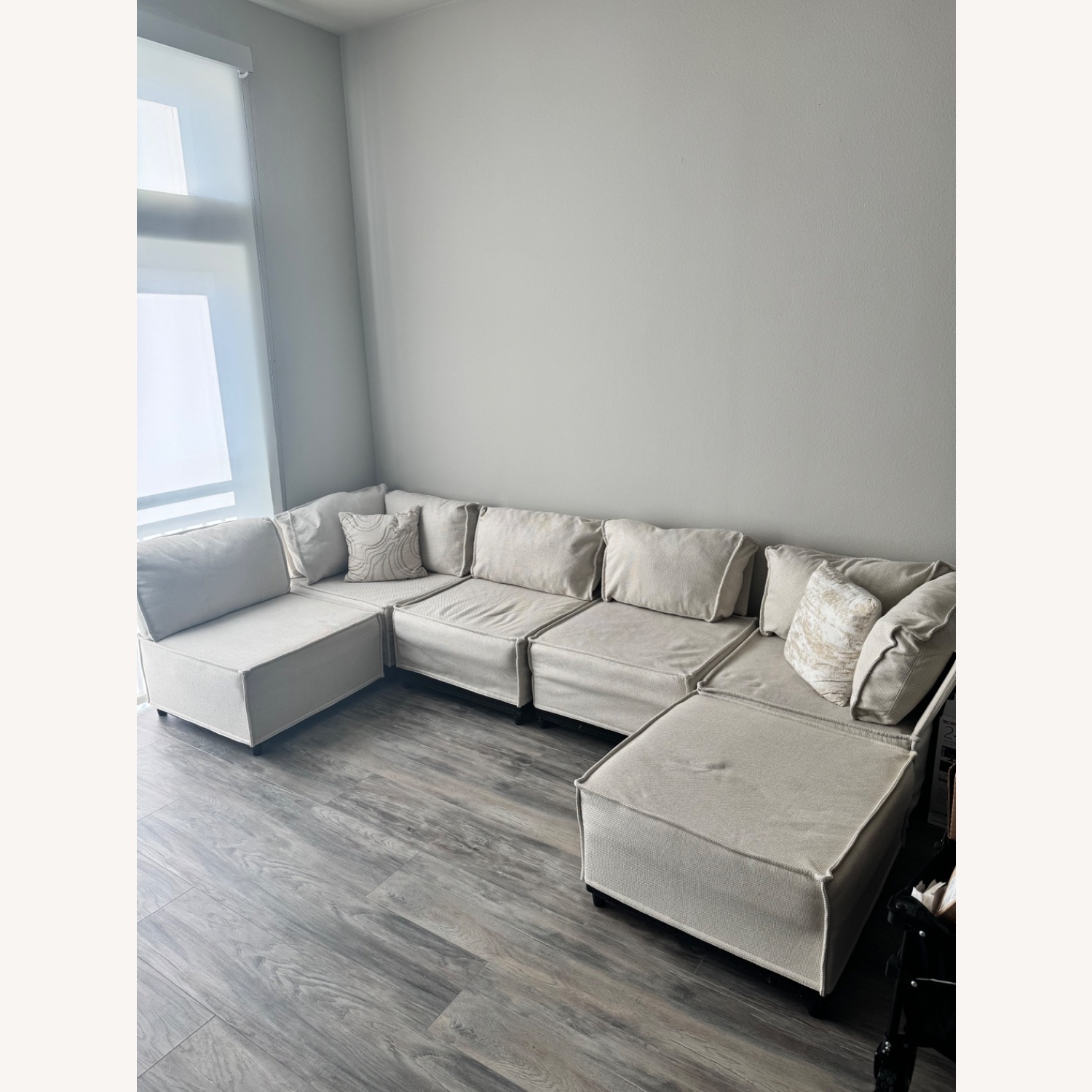 Cecer U shaped Modular Sectional Sofa - AptDeco