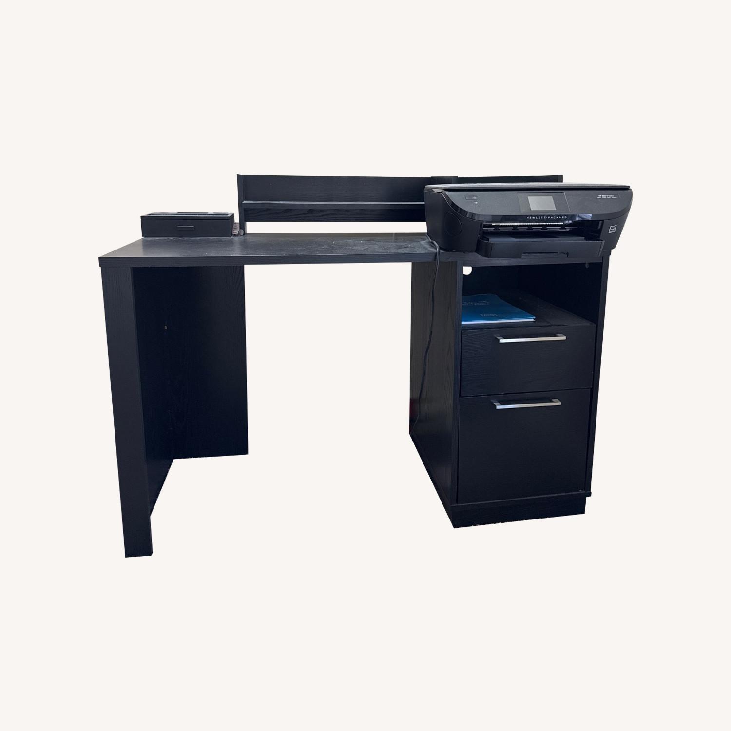 Classy Work Desk - AptDeco