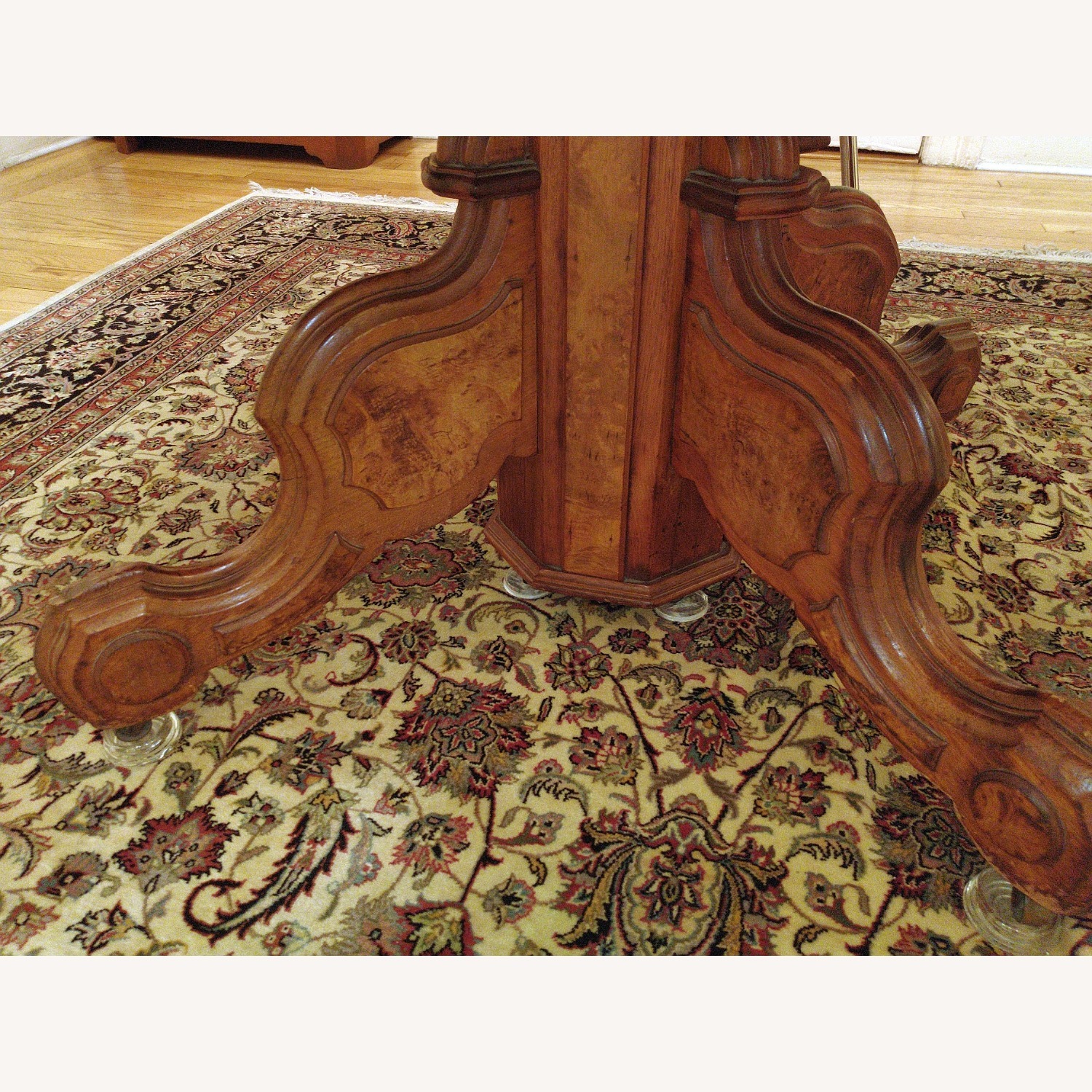Victorian Walnut Extending Circular Pedestal Table - AptDeco