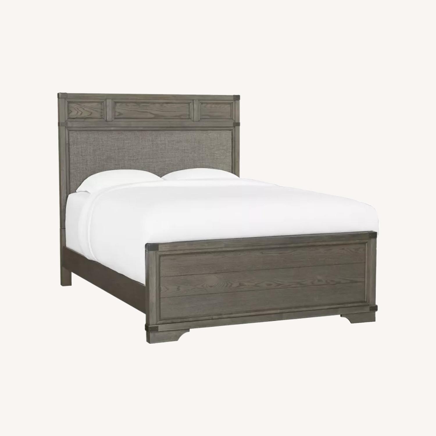 Havertys King Bed Frame - AptDeco