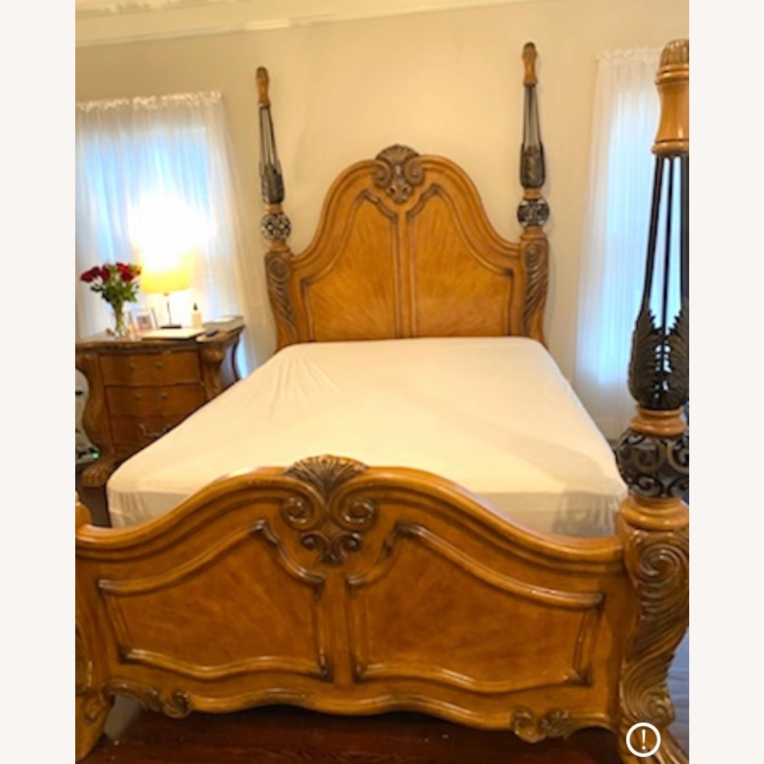 Unique Bed - AptDeco