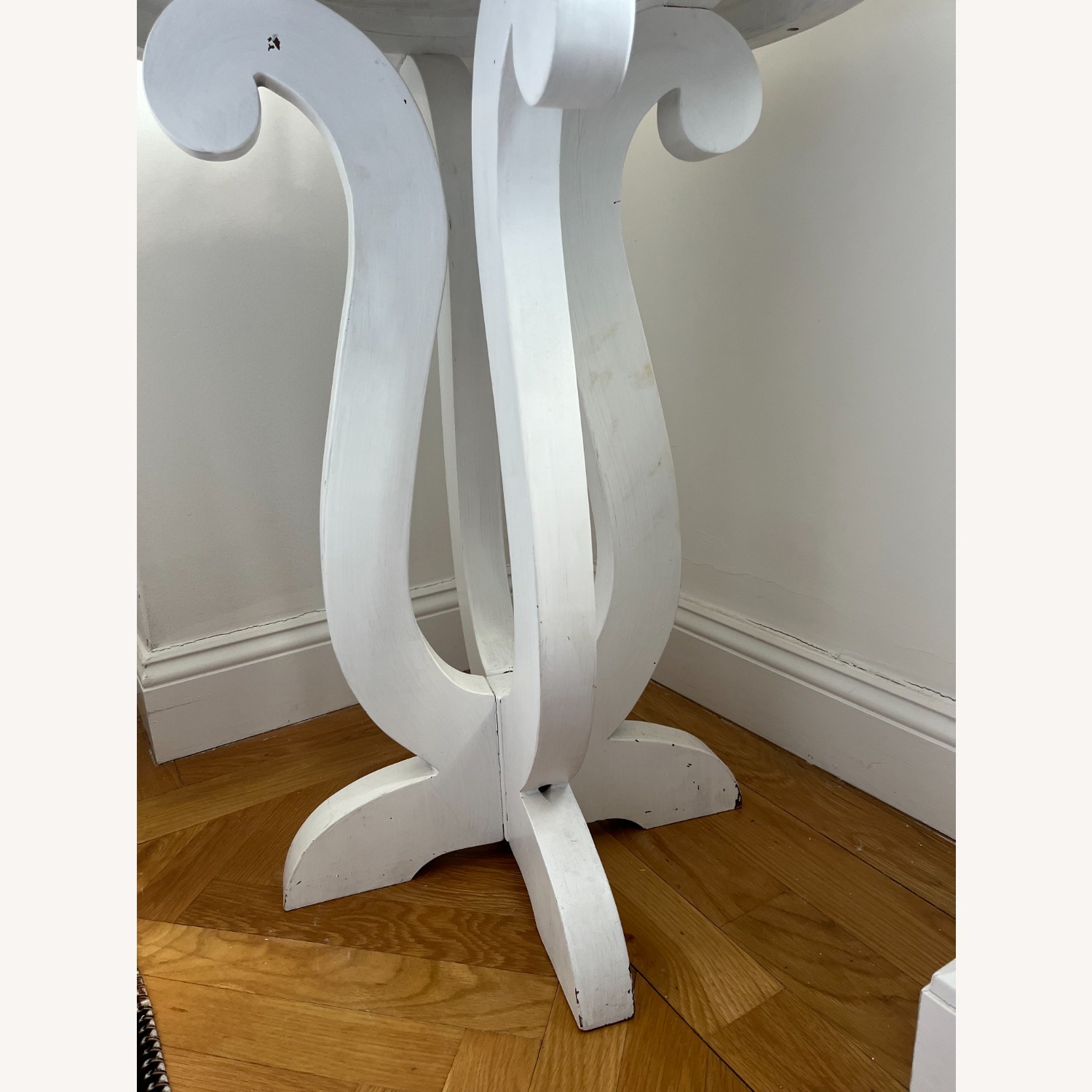 Set of Two (2) End Tables - AptDeco