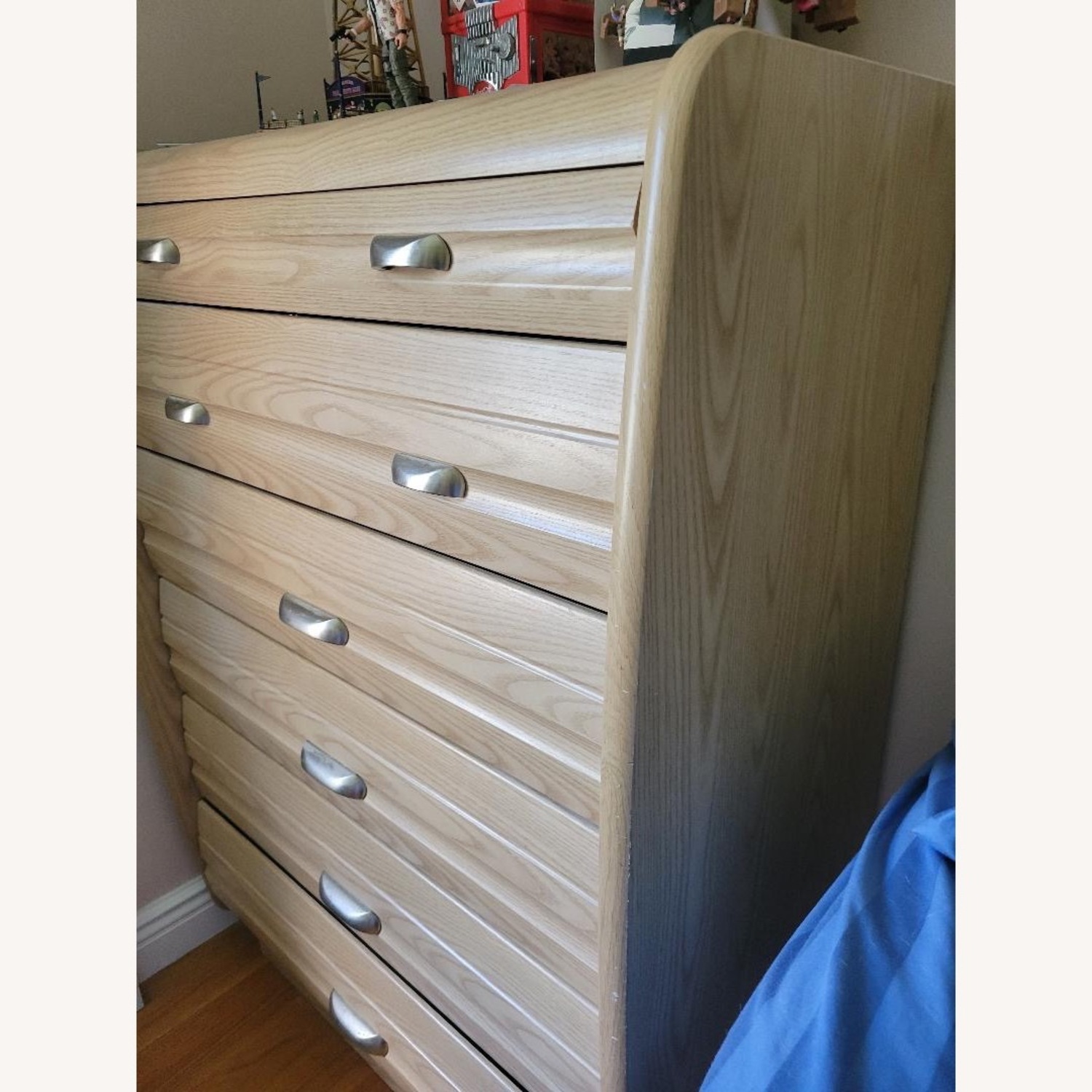 Levitz Furniture Wardrobe - AptDeco
