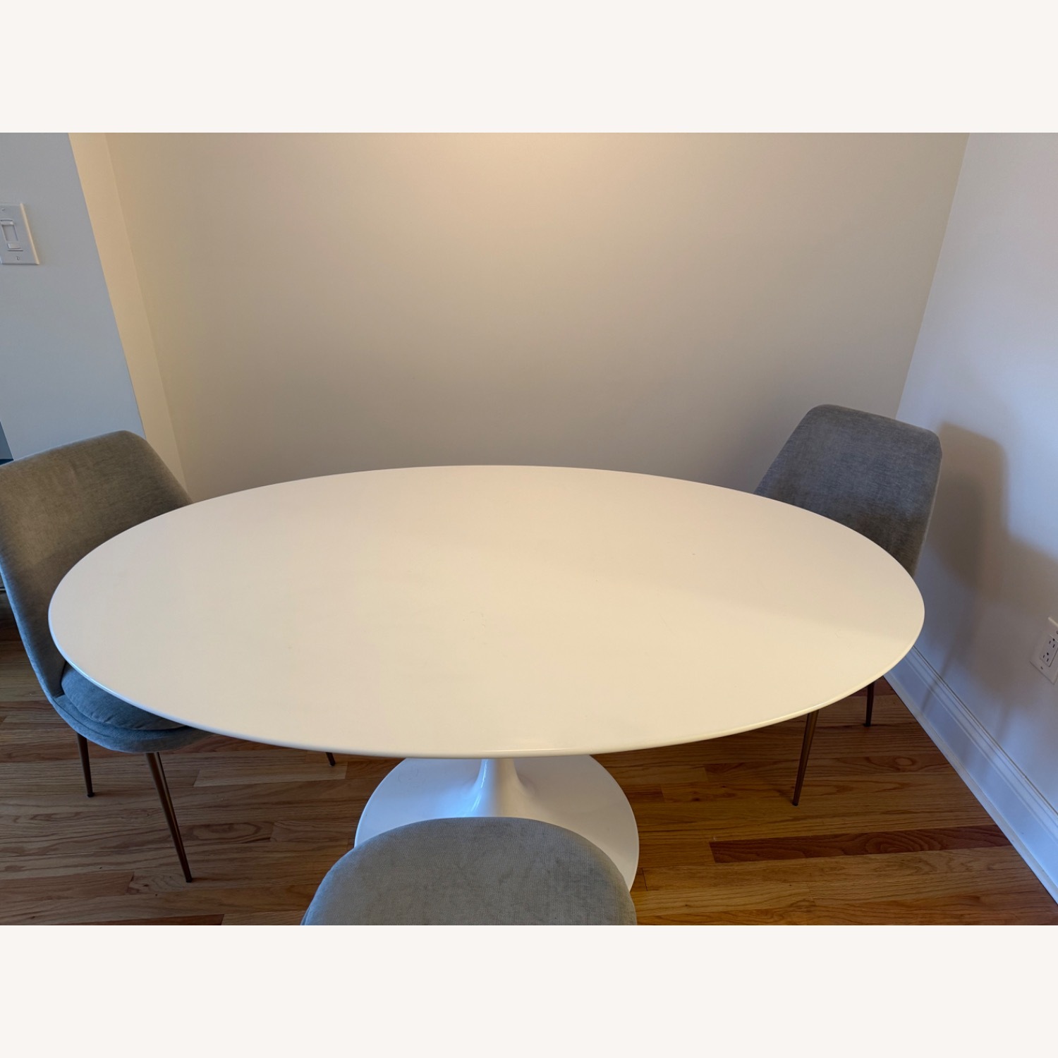 White Oval Dining Table - AptDeco