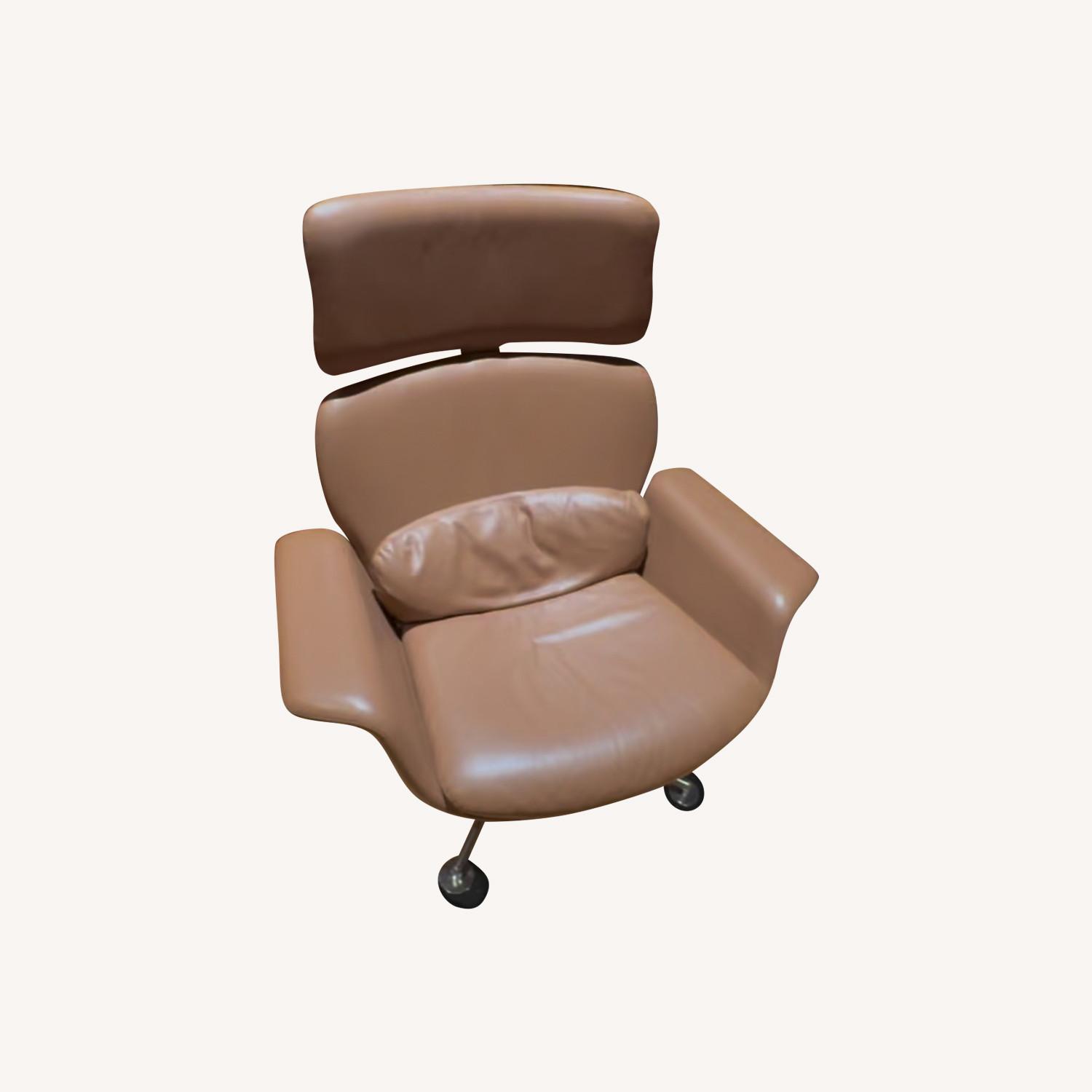 Knoll KN02 Brown Leather High Back Recliner - AptDeco