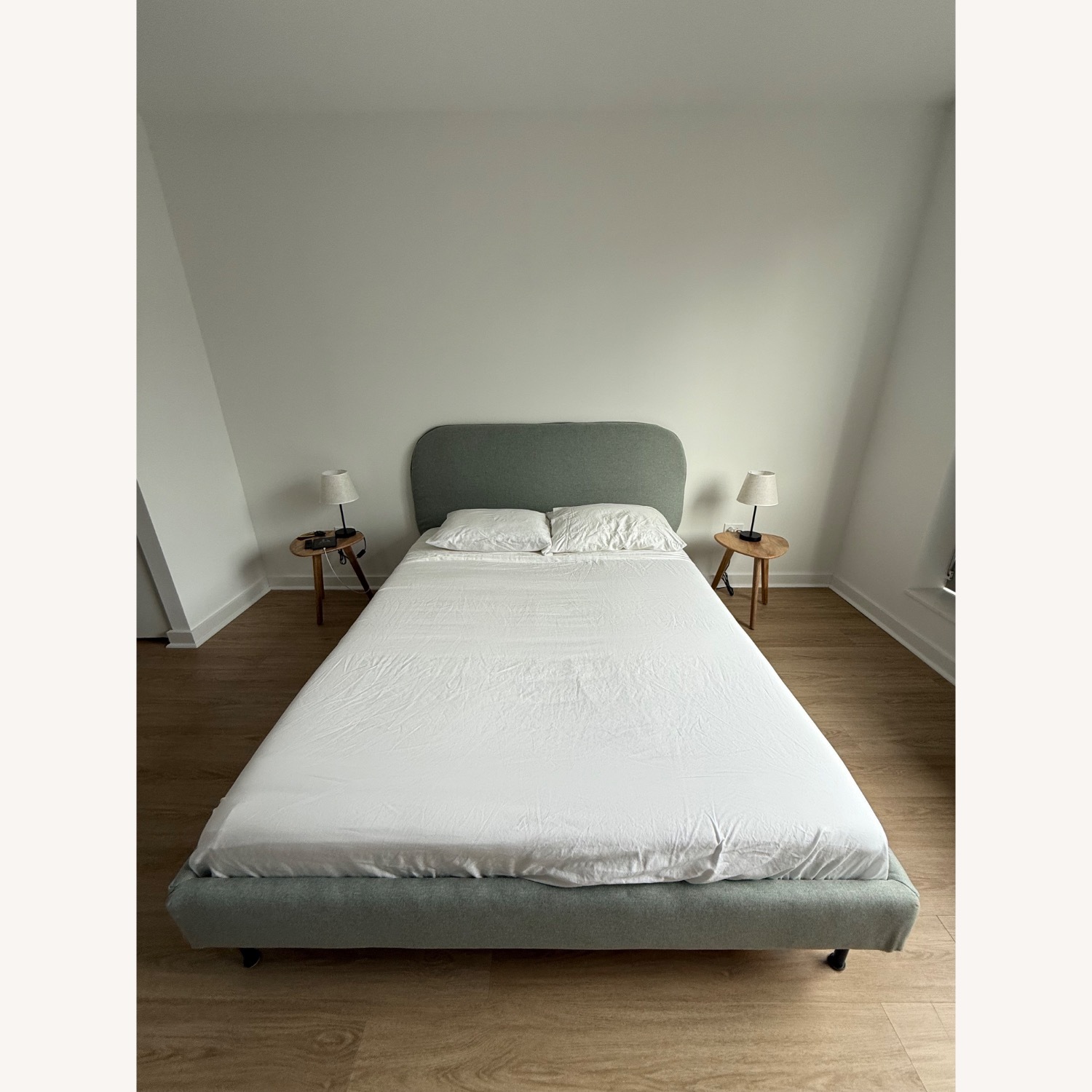 Vadheim Upholstered Queen Sized Bed Frame - AptDeco