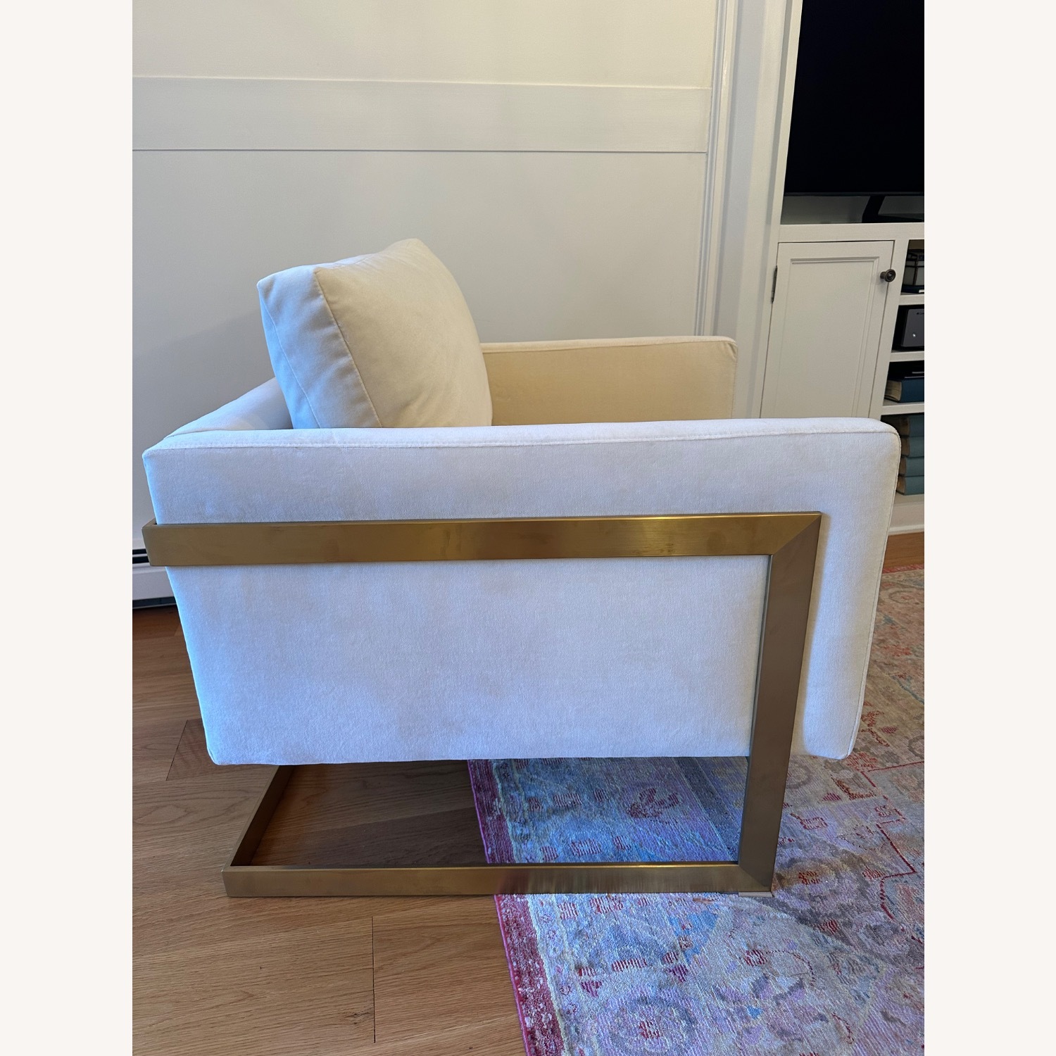 Cantilever Base Accent Chair - AptDeco