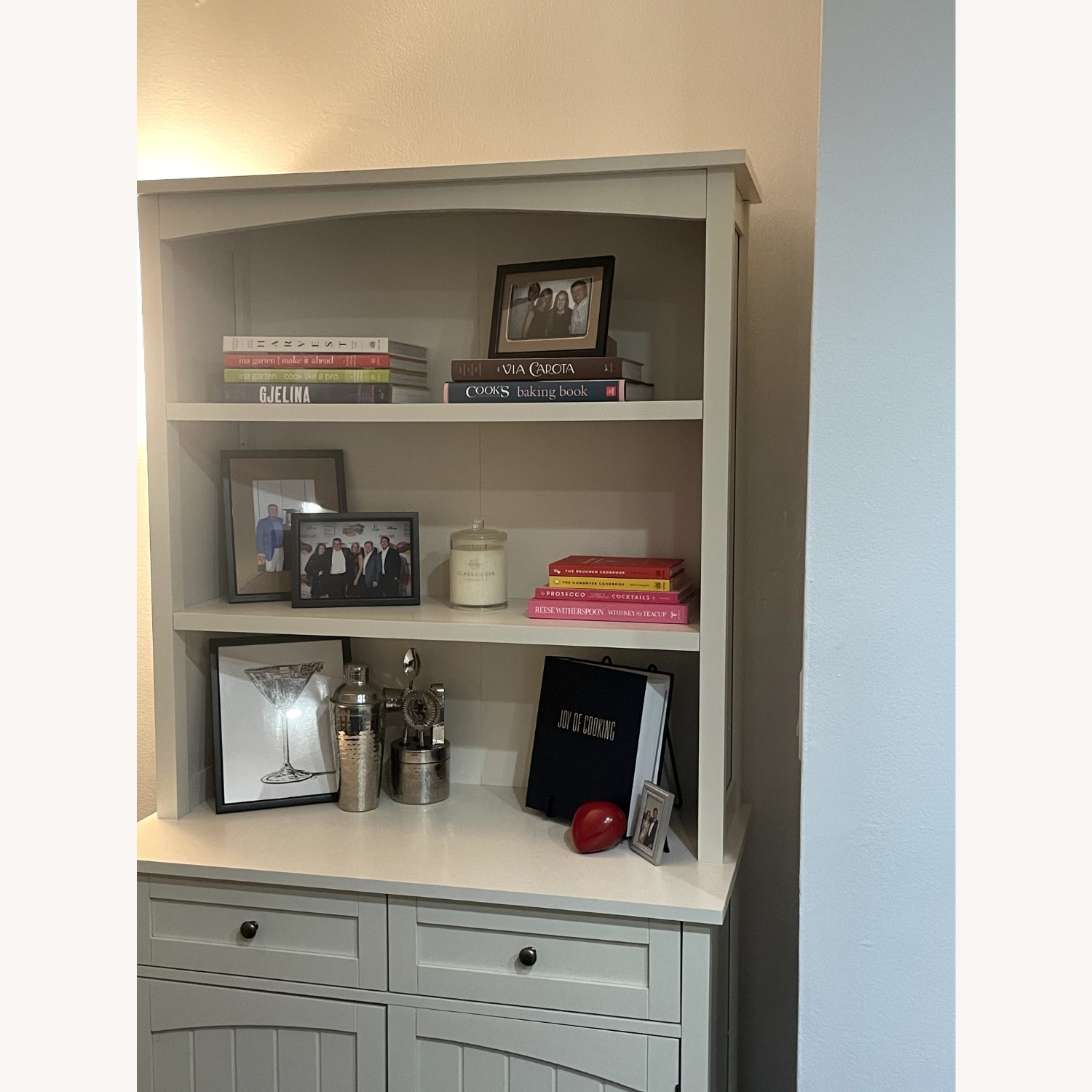 Pasiley Sideboard with Bar Hutch - AptDeco