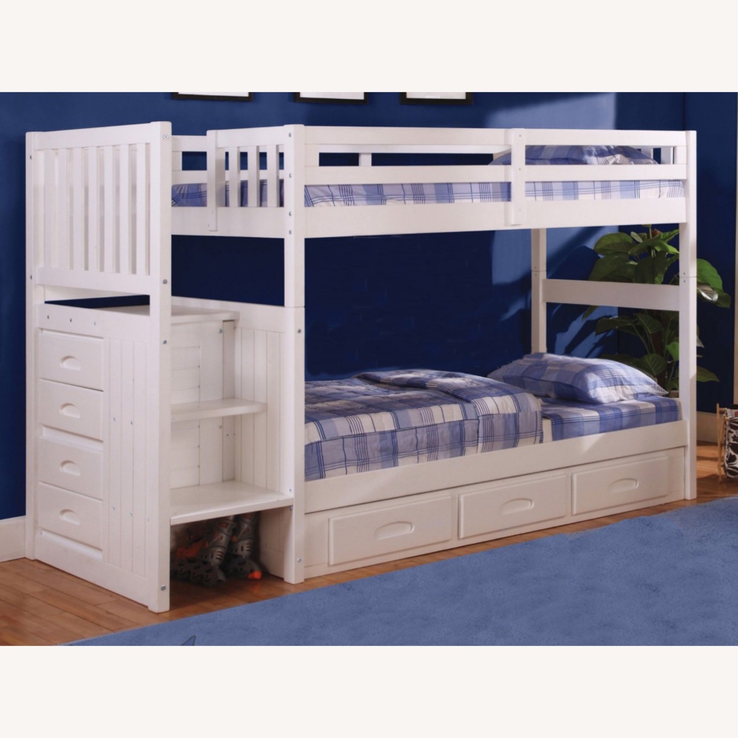 Solid Twin Bunk Bed - AptDeco