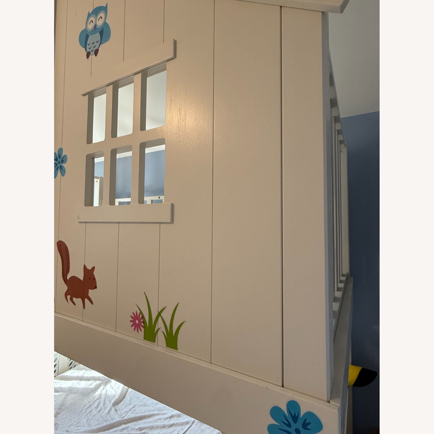 Pottery Tree House Bund Bed - AptDeco